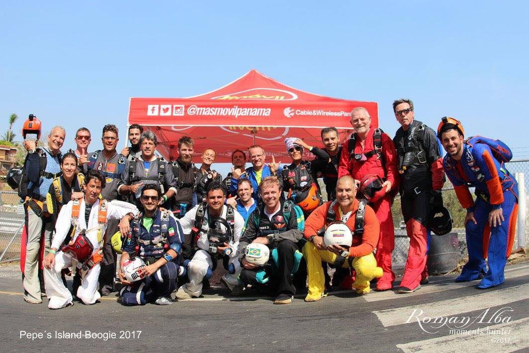 Tandem Jump | Pepe's Island Boogie