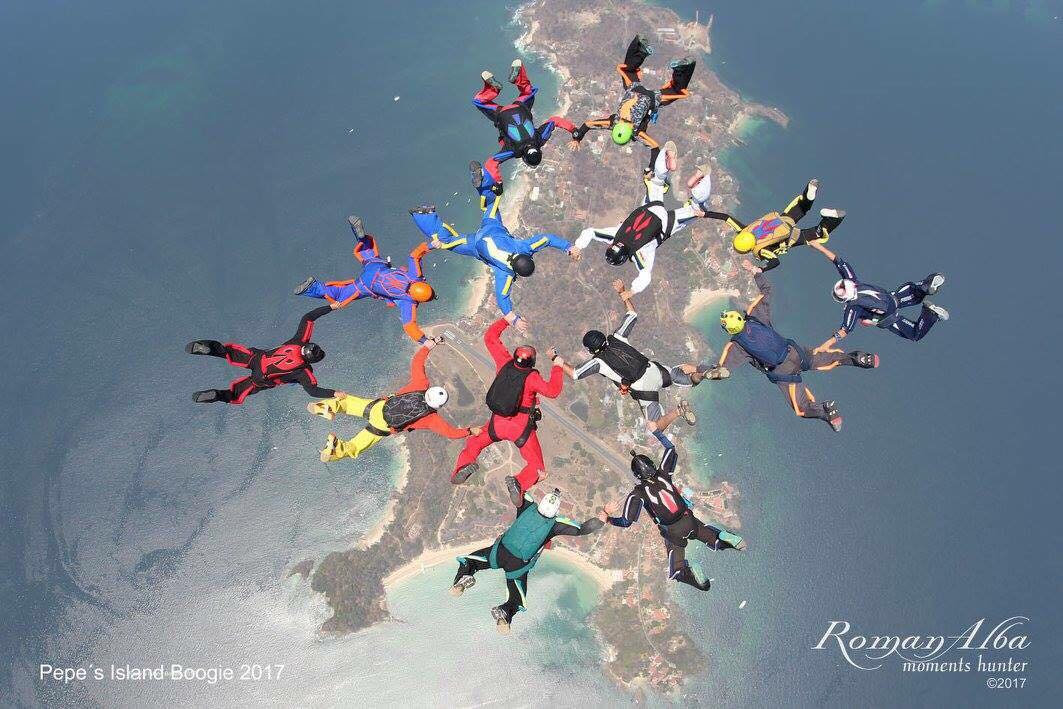 Tandem Jump | Pepe's Island Boogie